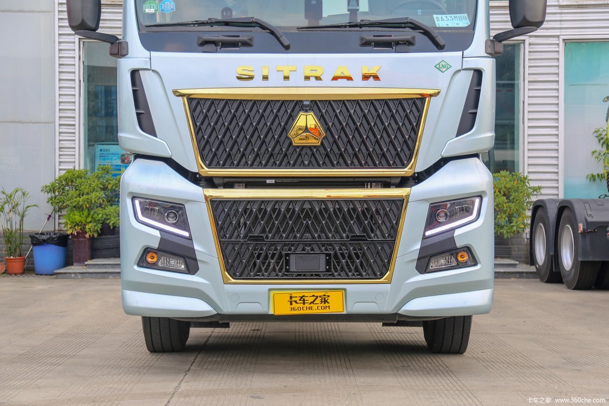 【图】中国重汽 汕德卡SITRAK G7H重卡 560马力 6X4 LNG自动档牵引车(采埃孚12档)(液缓)(ZZ4256V384HF1LB ...