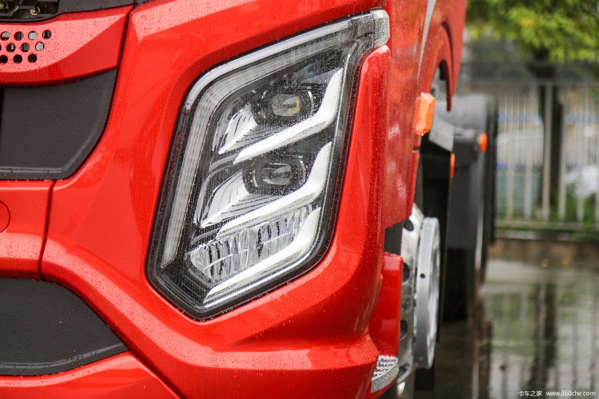 【图】一汽解放 J6V重卡 精英版 600马力 6X4 LNG自动档牵引车(法士特16档)(液缓)(CA4250P66M25T1AE6)_实拍图片_1928200_卡车之家