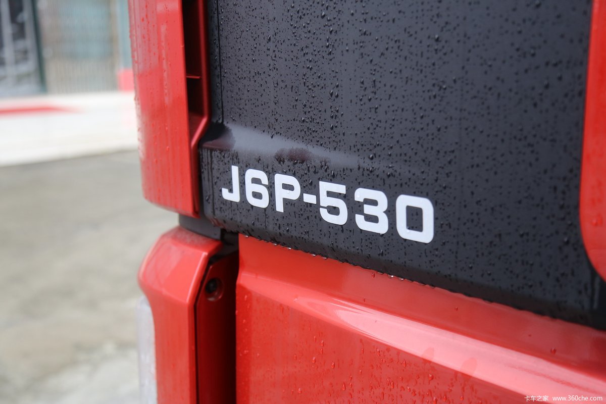 【图】一汽解放 J6P 经典版 530马力 6X4 LNG自动档牵引车(CA4250P66M25T1E6)_实拍图片_1929033_卡车之家