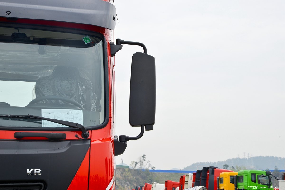 【图】东风商用车 天锦KR PLUS 舒适版 290马力 4X2 6.8米栏板载货车(高顶双卧)(DFH1180E7)_实拍图片 ...