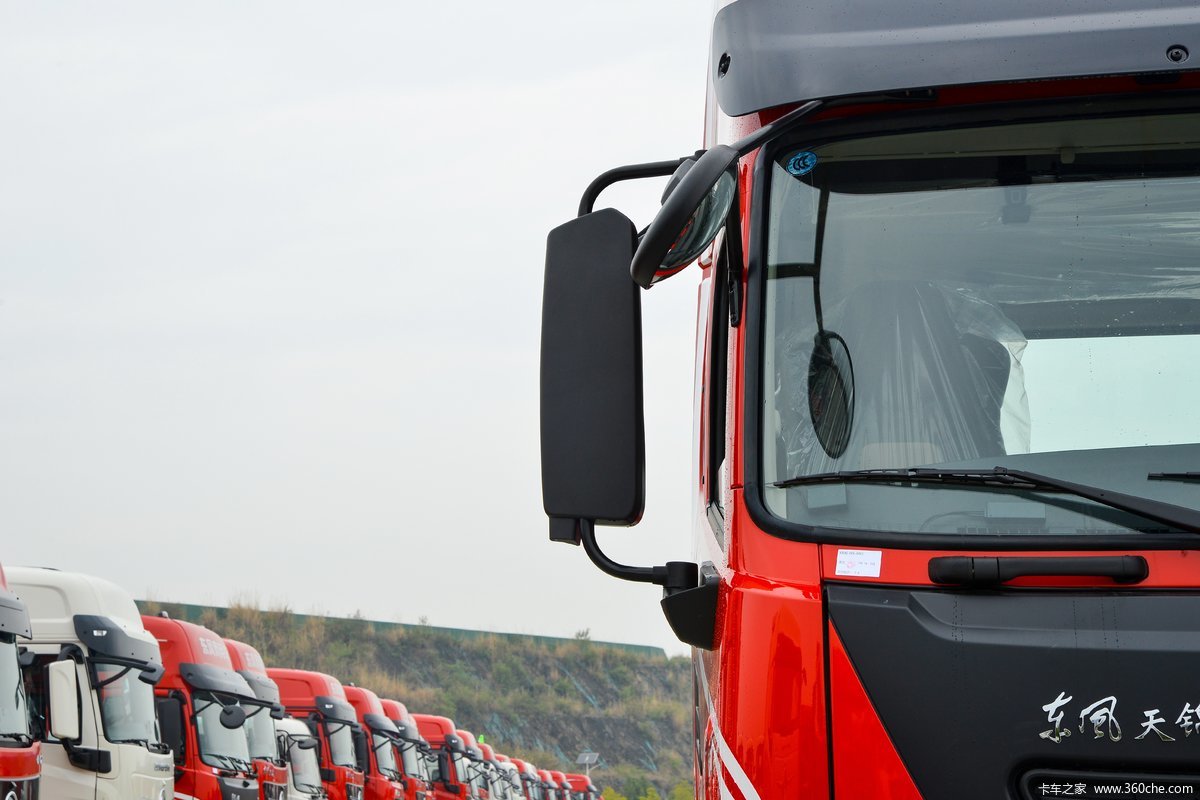 【图】东风商用车 天锦KR PLUS 舒适版 290马力 4X2 6.8米栏板载货车(高顶双卧)(DFH1180E7)_实拍图片 ...