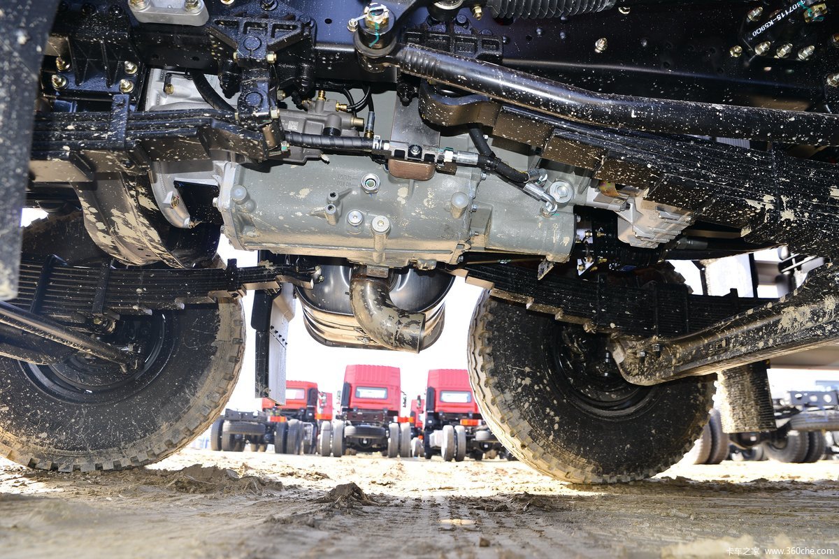 【图】东风商用车 天龙KC重卡 擎天版 465马力 8X4 6.8米自卸车(国六)(DFH3310A15)_实拍图片_1932353_卡车之家