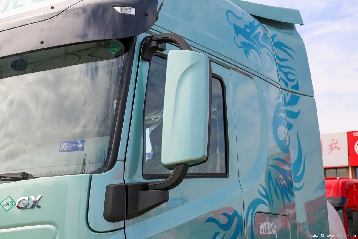 【图】东风商用车 天龙旗舰GX 580马力 6X4 LNG自动档牵引车(液缓)(DFH4250DX13)_实拍图片_1942043_卡车之家