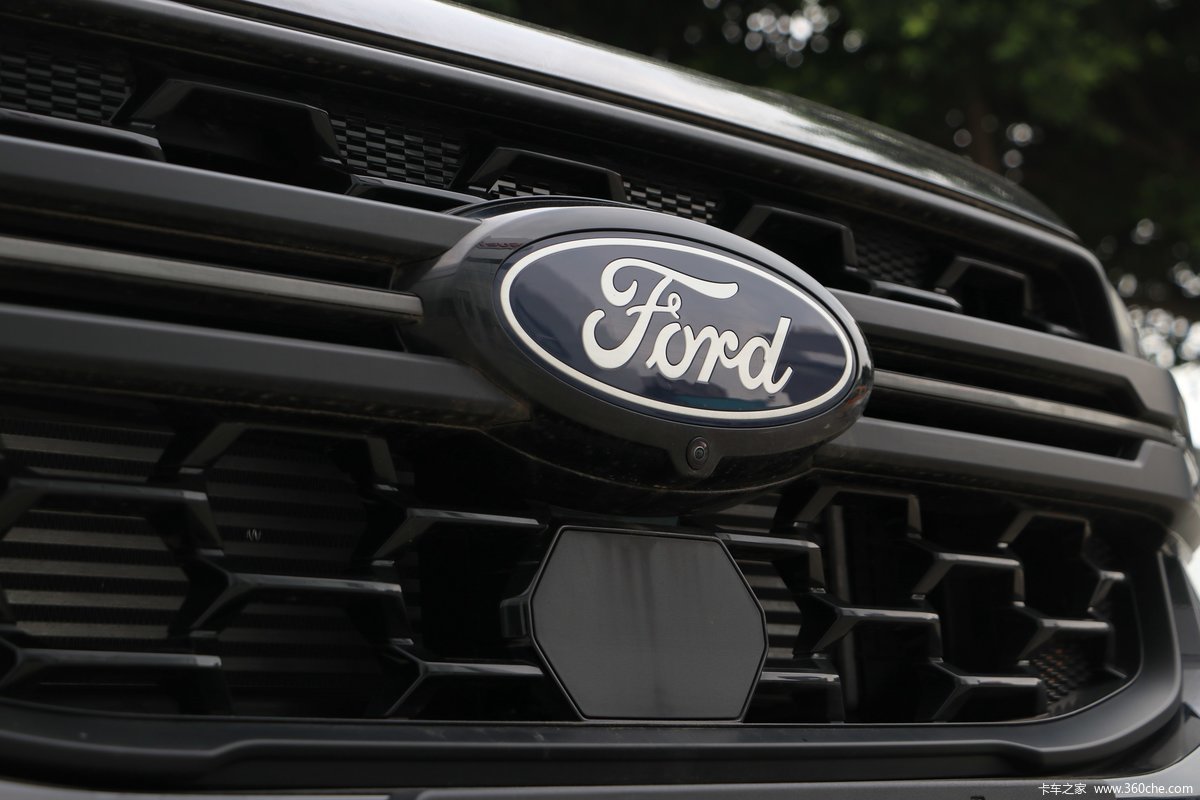 【图】福特 游骑侠Ranger 2023款 探迹越野版 2.3T汽油 258马力 四驱自动 双排皮卡_实拍图片_1949193_卡车之家