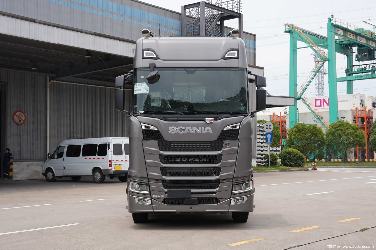 【图】斯堪尼亚 S系列 500马力 6X2R牵引车(型号S 560 6x2)_实拍图片_1975116_卡车之家