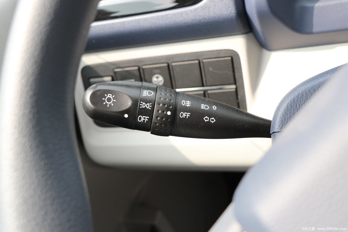 【图】SRM鑫源 E3L 2024款标准型 3T 4.9米纯电动封闭货车41.86kWh_实拍图片_1978148_卡车之家