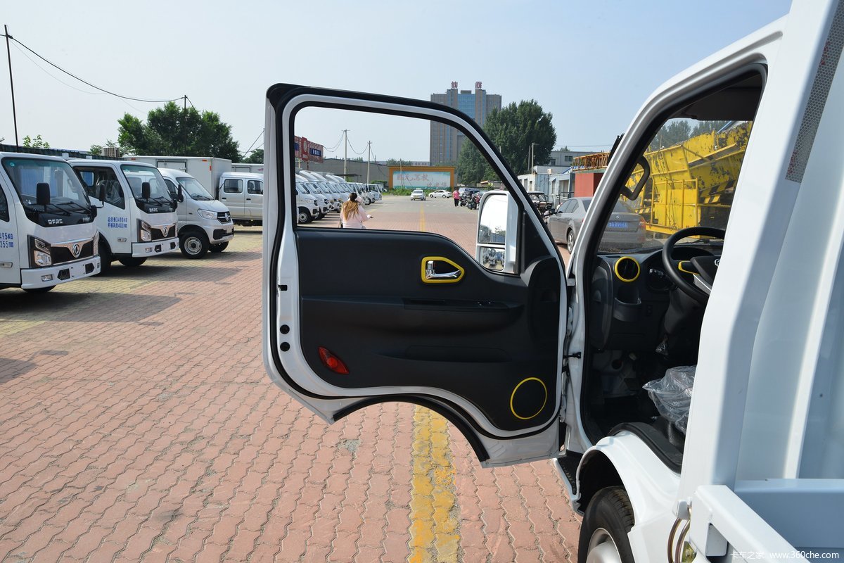 【图】东风途逸 T5 1.6L 122马力 汽油 3.81米单排栏板小卡(EQ1033S16QCC)_实拍图片_1984721_卡车之家