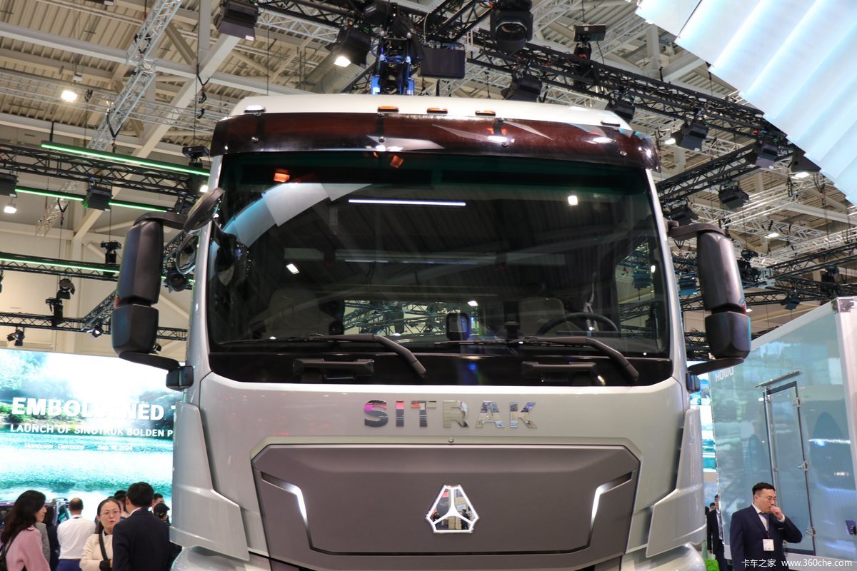 【图】重汽汕德卡 SITRAK C9H重卡 6X4 纯电动牵引车600kWh_实拍图片_1986960_卡车之家