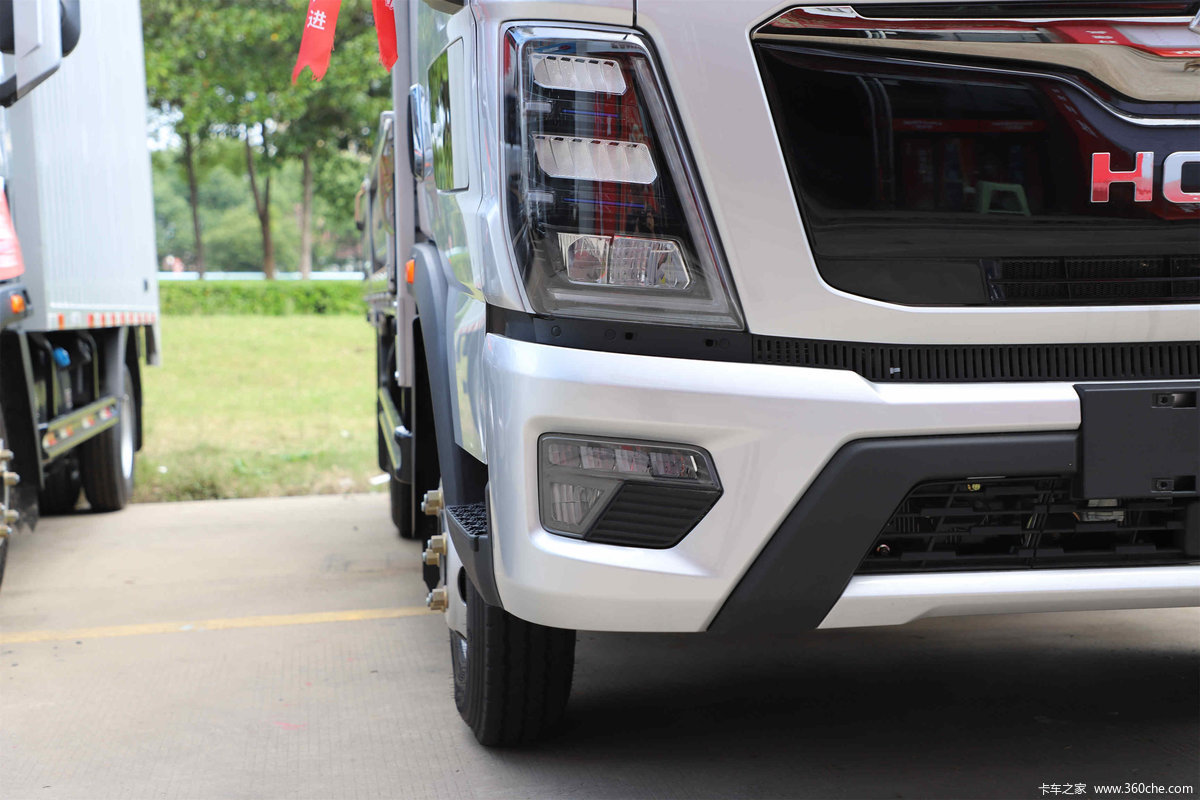 【图】中国重汽HOWO 悍将PRO 155马力 4.15米单排栏板轻卡(法士特6档)(ZZ1047F3319F144)_实拍图片_1993638_卡车之家