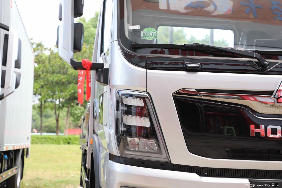 【图】中国重汽HOWO 悍将PRO 155马力 4.15米单排栏板轻卡(法士特6档)(ZZ1047F3319F144)_实拍图片_1993639_卡车之家