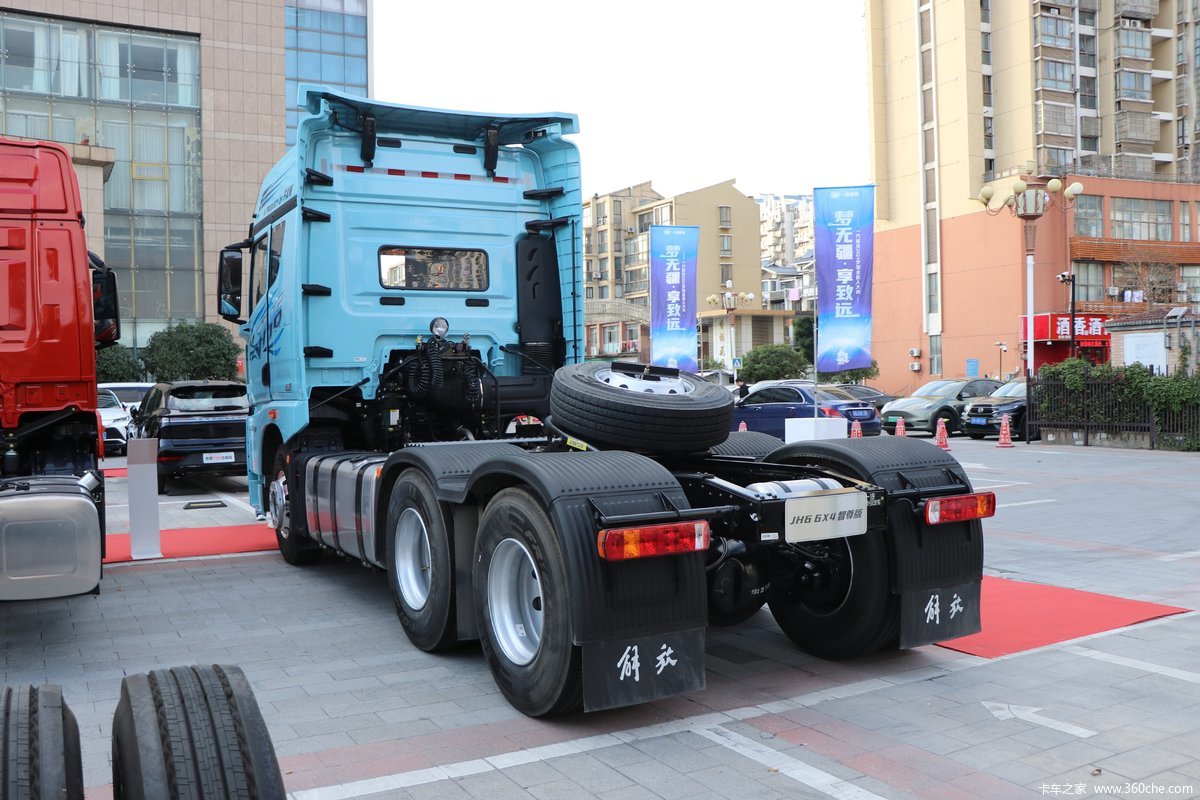 【图】青岛解放 JH6重卡 智尊版 620马力 6X4 AMT自动档牵引车(CA4254P25K2T1E6A80)_实拍图片_1998658_卡车之家