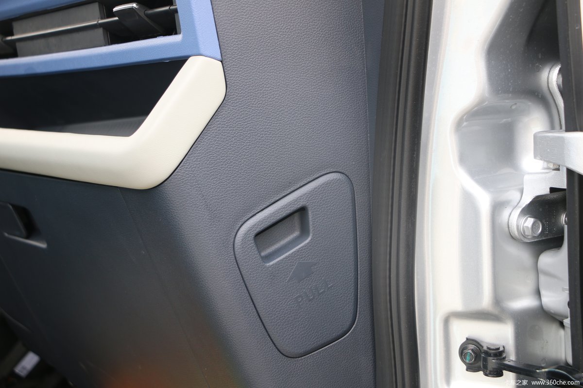 【图】福田 时代领航大G 2L 150马力 LNG 4.2米单排仓栅式轻卡(BJ5044CCY9JCA-50)_实拍图片_2005222_卡车之家