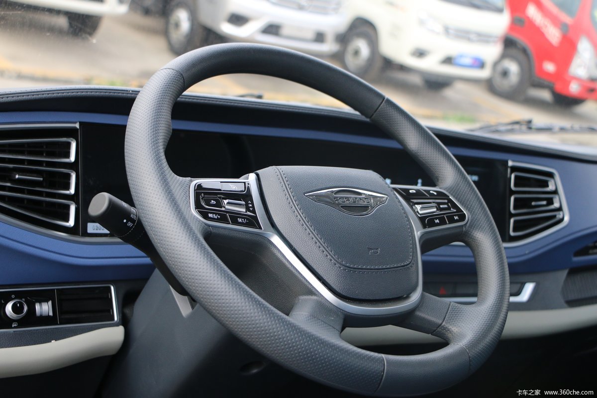 【图】福田 时代领航大G 2L 150马力 LNG 4.2米单排仓栅式轻卡(BJ5044CCY9JCA-50)_实拍图片_2005252_卡车之家