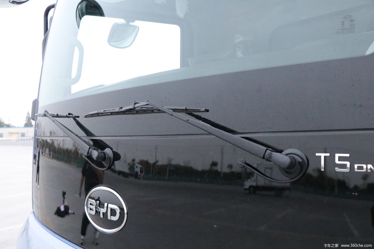 【图】比亚迪T5DM 科技版 4.5T 4.03米单排插电式增程混合动力厢式轻卡(BYD5040XXYHEV41)55.39kWh_实拍图片_2006471_卡车之家