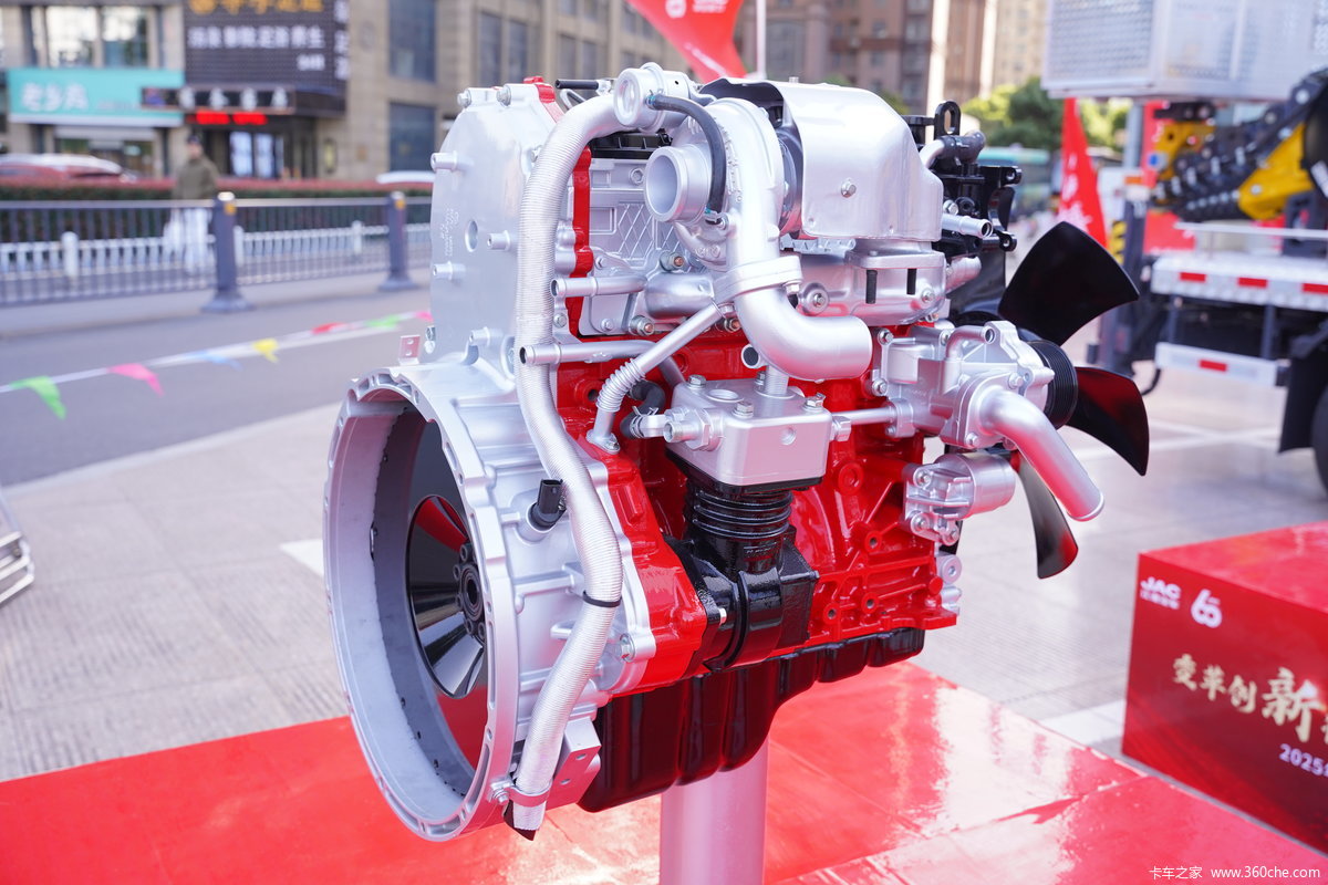 【图】江淮动力DHE155 180马力 2.5L 国六 柴油发动机_实拍图片_2008322_卡车之家