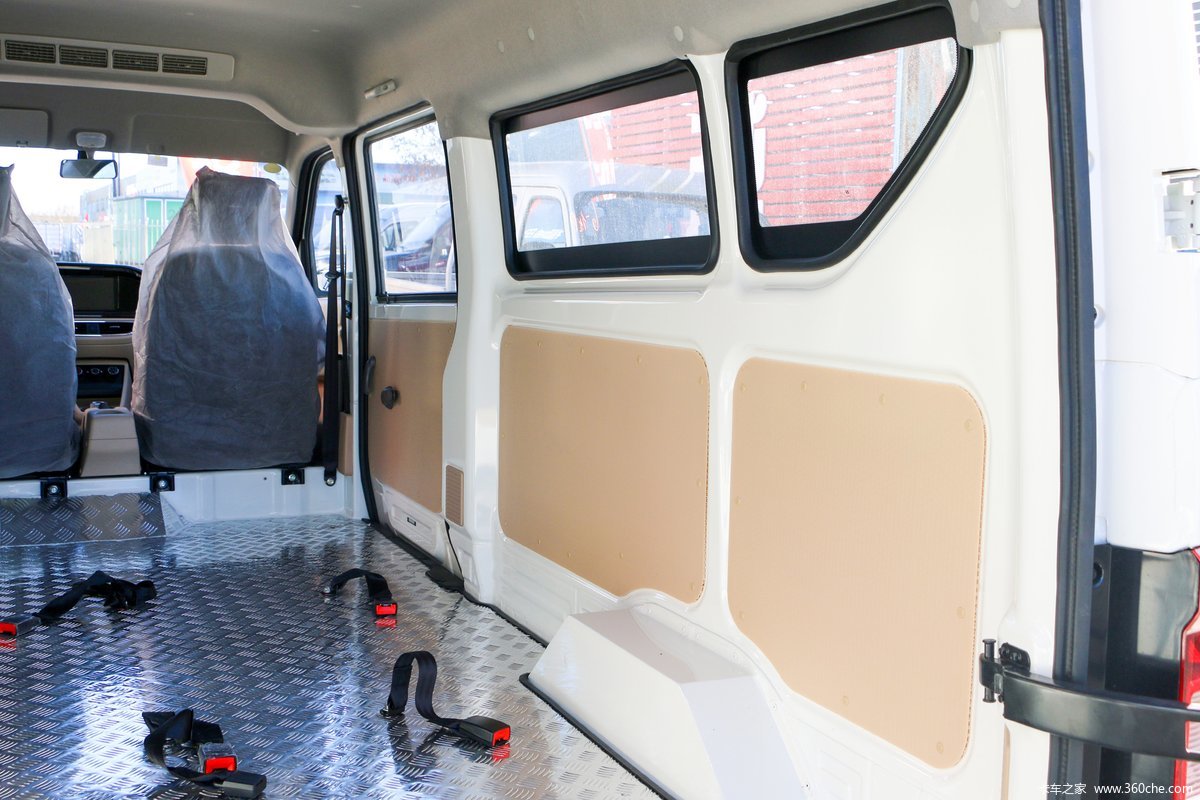 【图】长安跨越 跨越星V7EV 豪华型 2.5T 6座 4.8米纯电动多用途乘用车41.86kWh_实拍图片_2009882_卡车之家