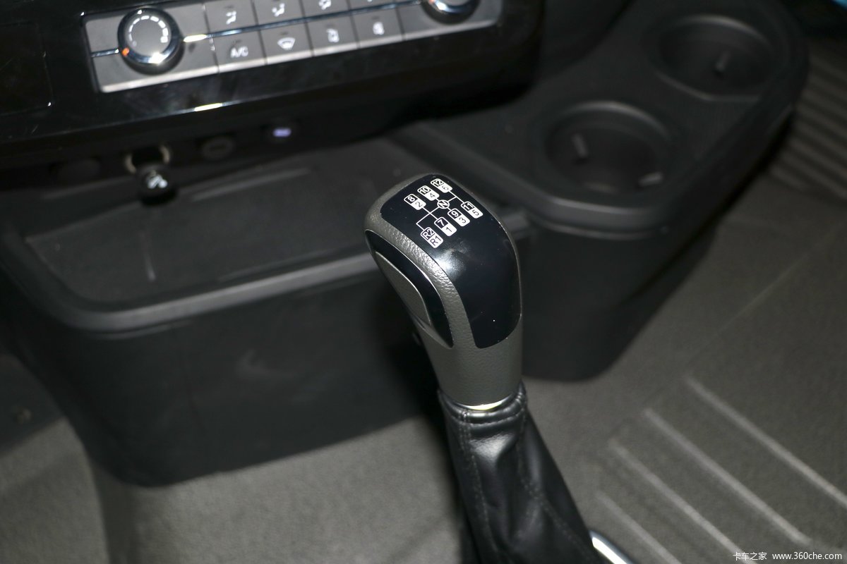 【图】福田 欧曼银河5 480马力 6X4 AMT自动档牵引车_实拍图片_2011602_卡车之家