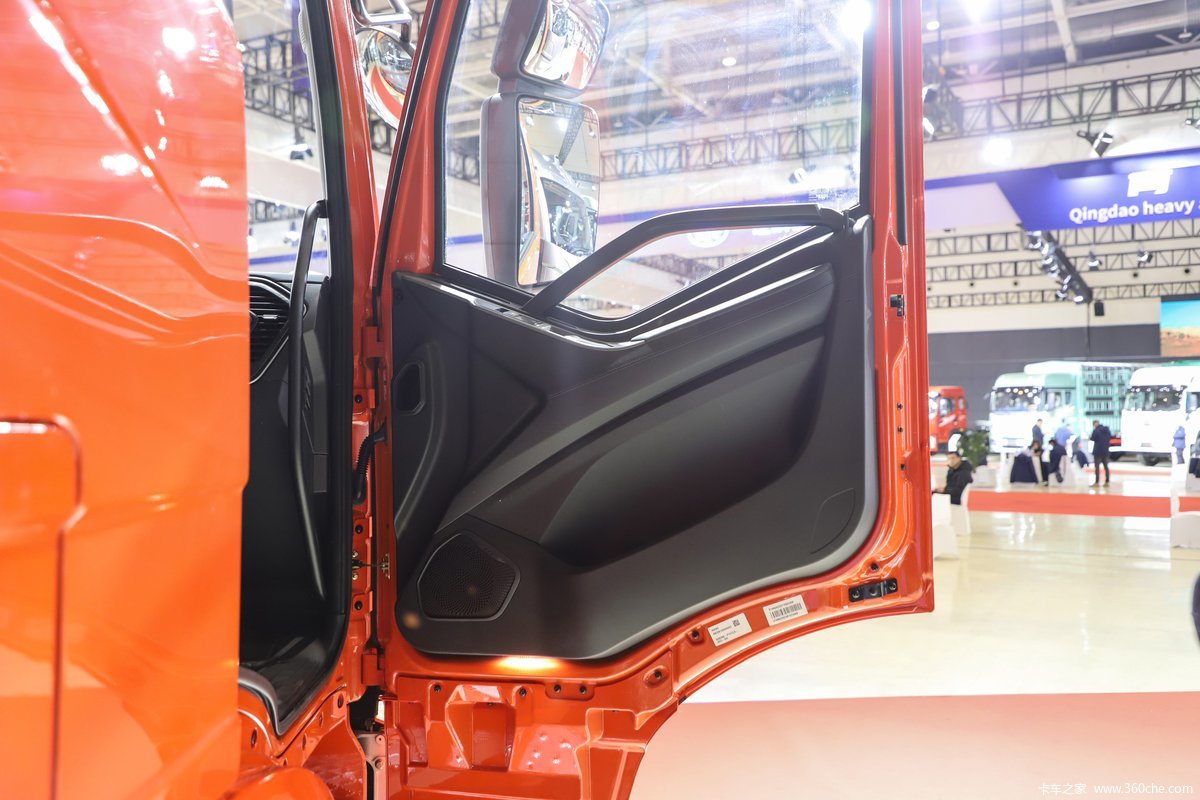 【图】一汽解放 J6E 600马力 4X2 AMT自动档牵引车(CA4180P66K26E6)_实拍图片_2014262_卡车之家